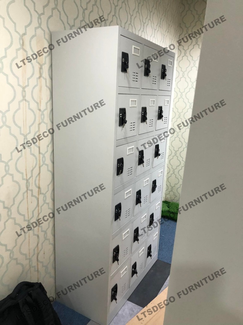 STEEL LOCKER OFFICE PARTITION, Furniture & Home Living, Office ...