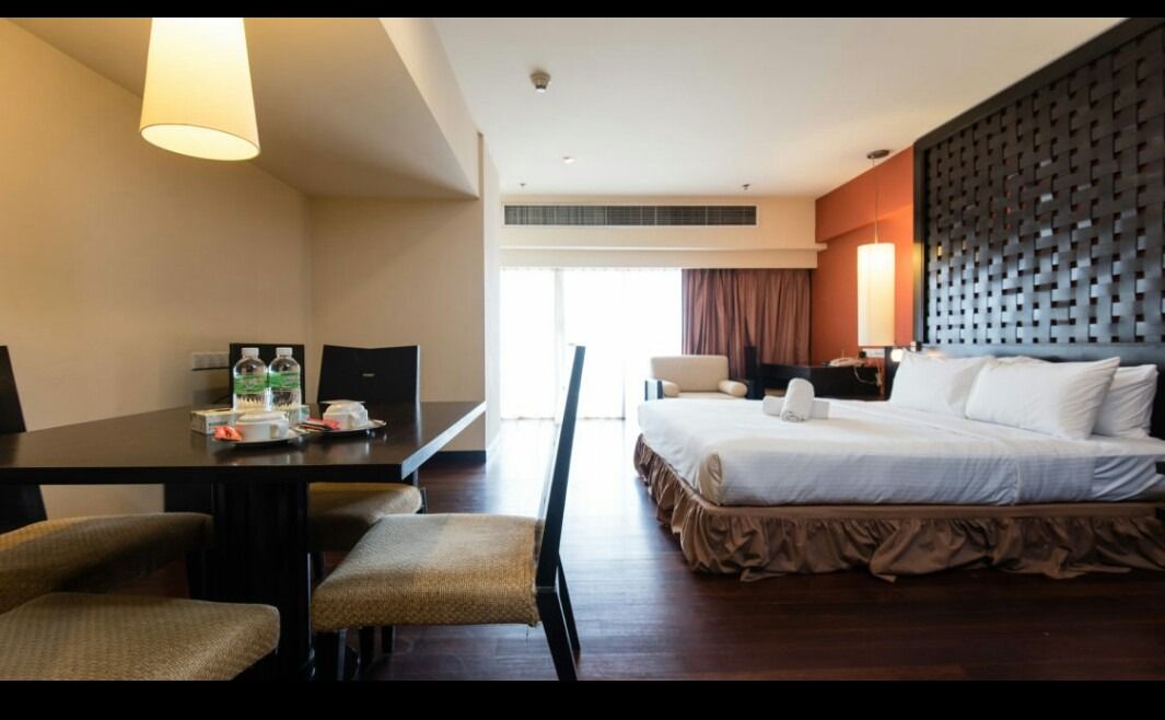 Sunway Pyramid Towers Service Suites, Property, For Sale on Carousell