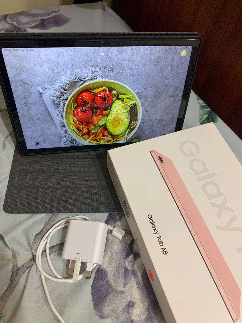 Tablet, Computers & Tech, Laptops & Notebooks on Carousell