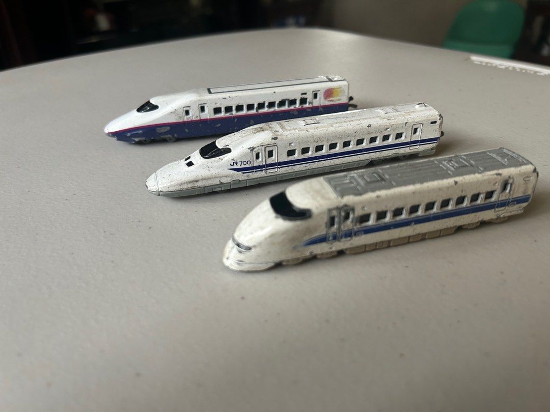 Tomica Train Shinkansen Set Hobbies Toys Toys Games On Carousell