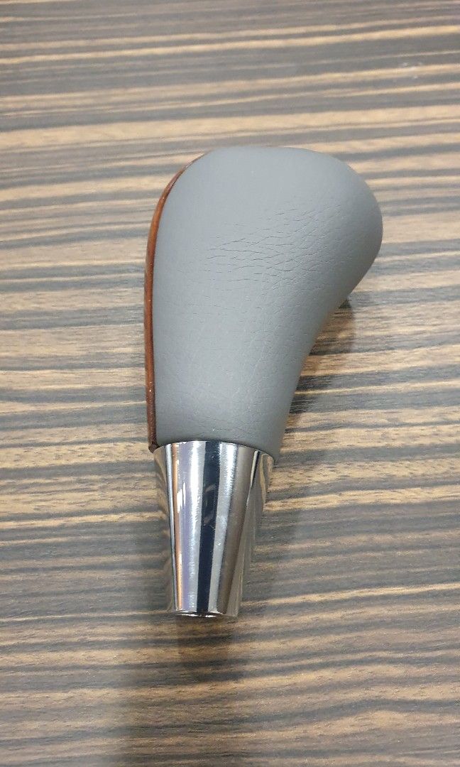 Toyota gear knob, Car Accessories, Accessories on Carousell