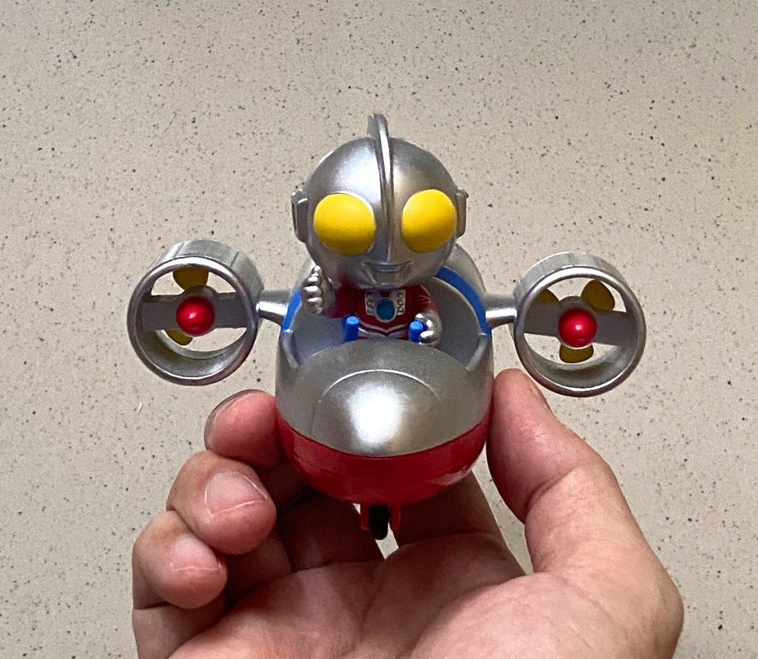 Ultraman Zoffy on MAT Gyro Action Figure & Vehicle Toy, Hobbies & Toys ...