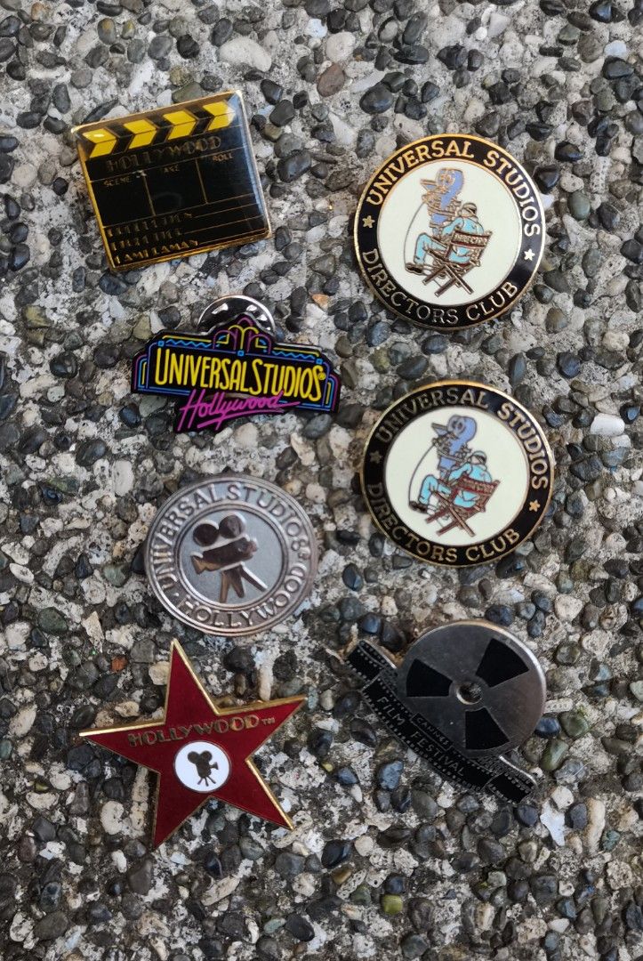UNIVERSAL STUDIOS metal pins, Hobbies & Toys, Memorabilia ...
