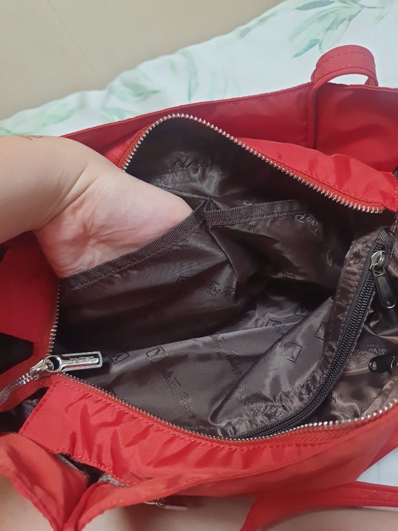 Valentino Ruby, Luxury, Bags & Wallets on Carousell