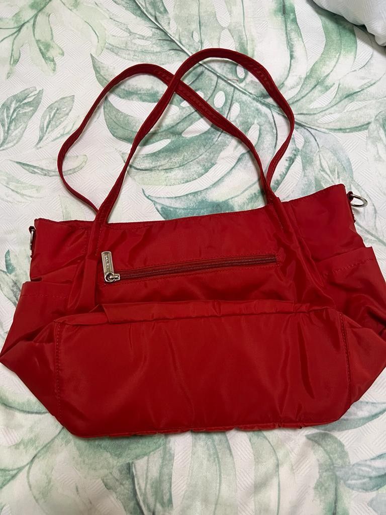 Valentino Ruby, Luxury, Bags & Wallets on Carousell