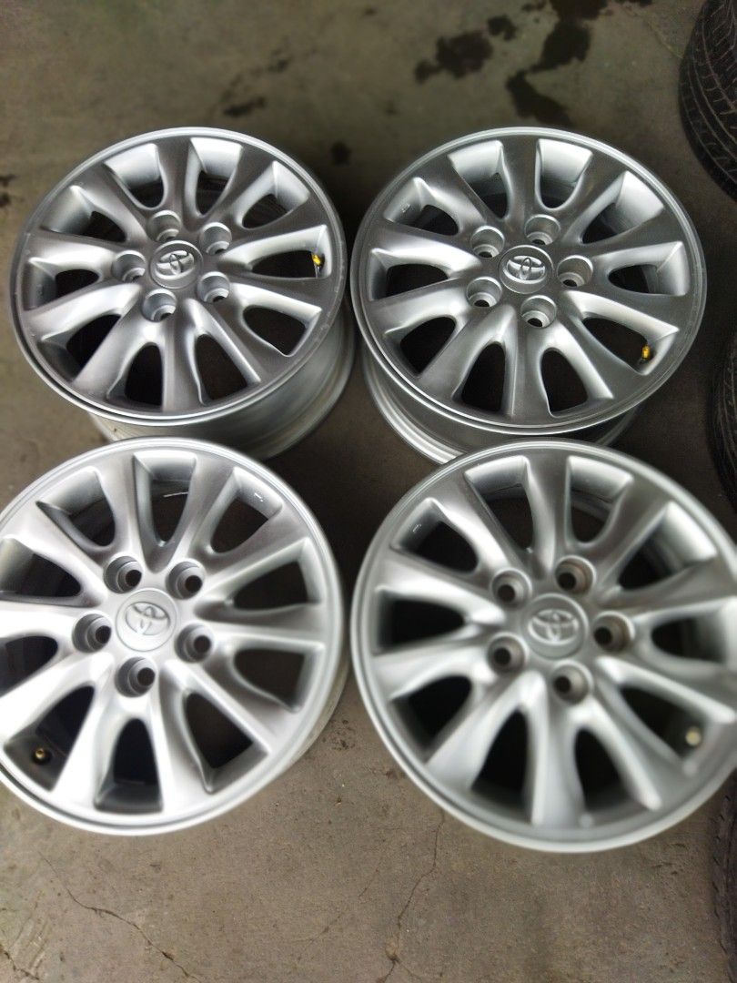 Velg Mobil oem original Toyota Grand new kijang innova type V luxury ...