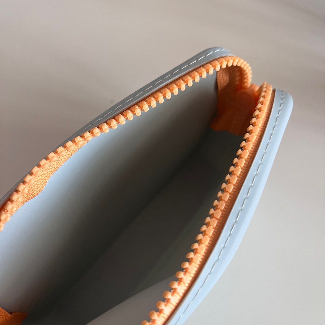 Viajecito Splashkit Mini Cool Papaya, Women's Fashion, Bags & Wallets ...