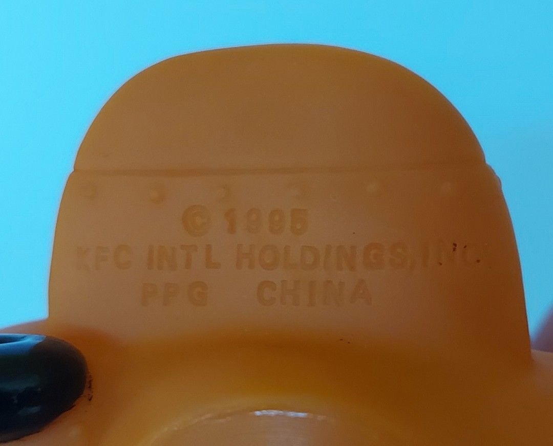 Vintage - KFC Airplane, Hobbies & Toys, Toys & Games on Carousell