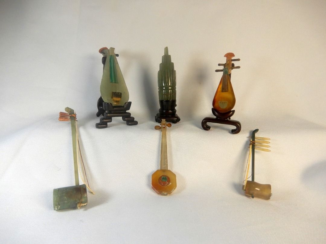 Vintage Chinese semi precious stone miniature musical string ...