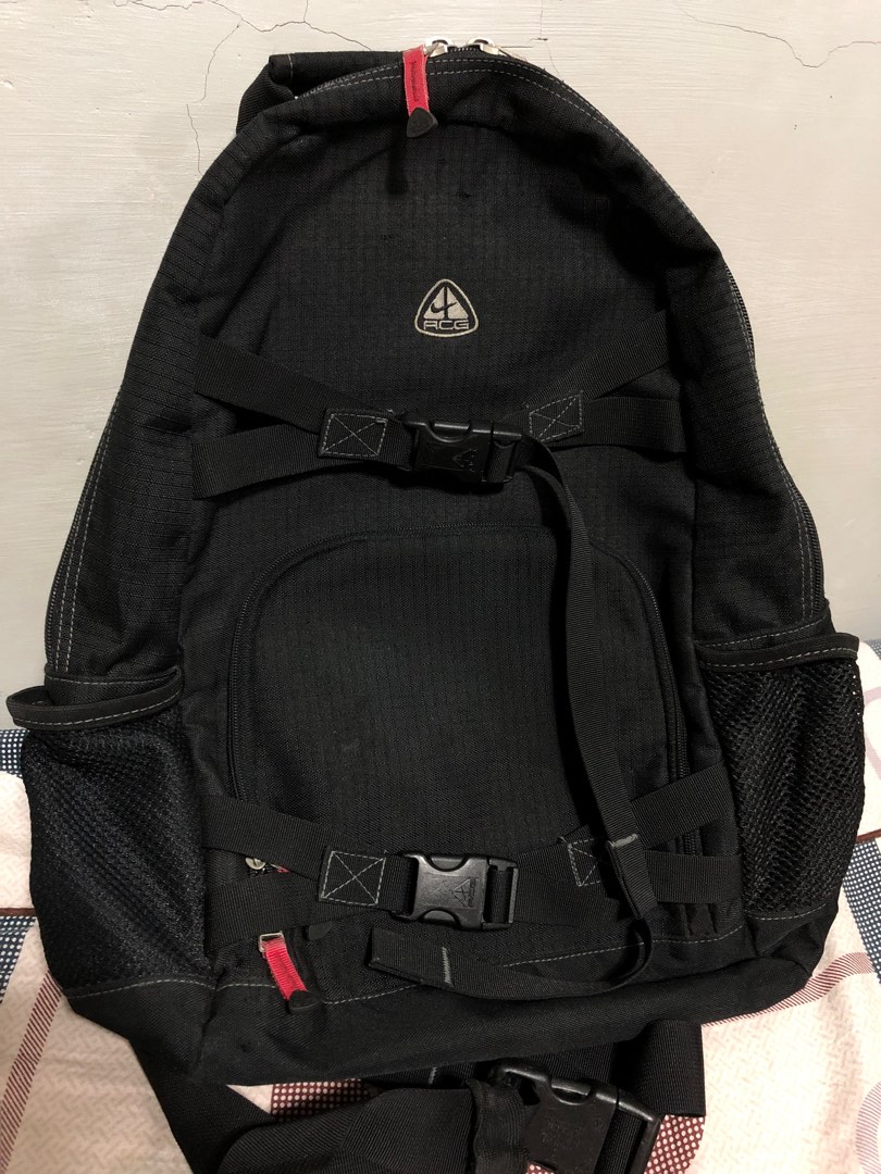 Vintage Rare NIKE ACG Backpack, Men's Fashion, Bags, Backpacks on Carousell