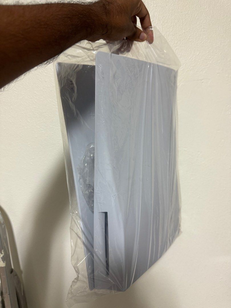 White ps5 cover plate, Video Gaming, Video Game Consoles, PlayStation ...