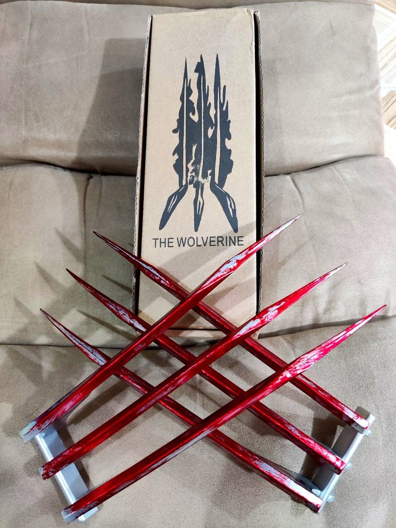 X men Wolverine CLAWS TOY COSPLAY FOR Sale, Hobbies & Toys, Memorabilia ...