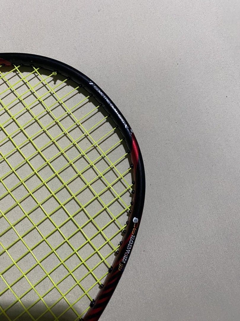 Yonex Arcsaber Z Slash Taufik Signature Edition, Sports Equipment ...