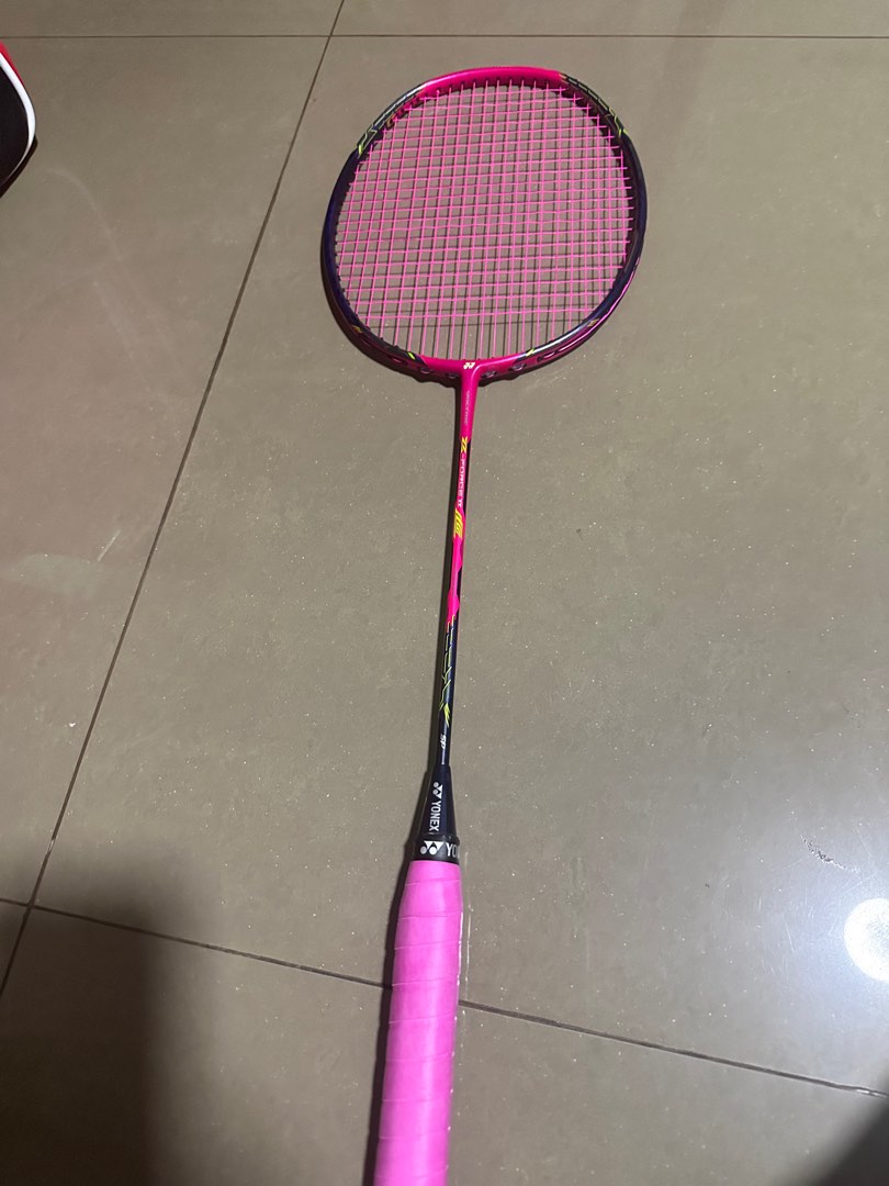 Yonex voltric Z-force 2 LCW, Sports Equipment, Sports & Games, Racket ...