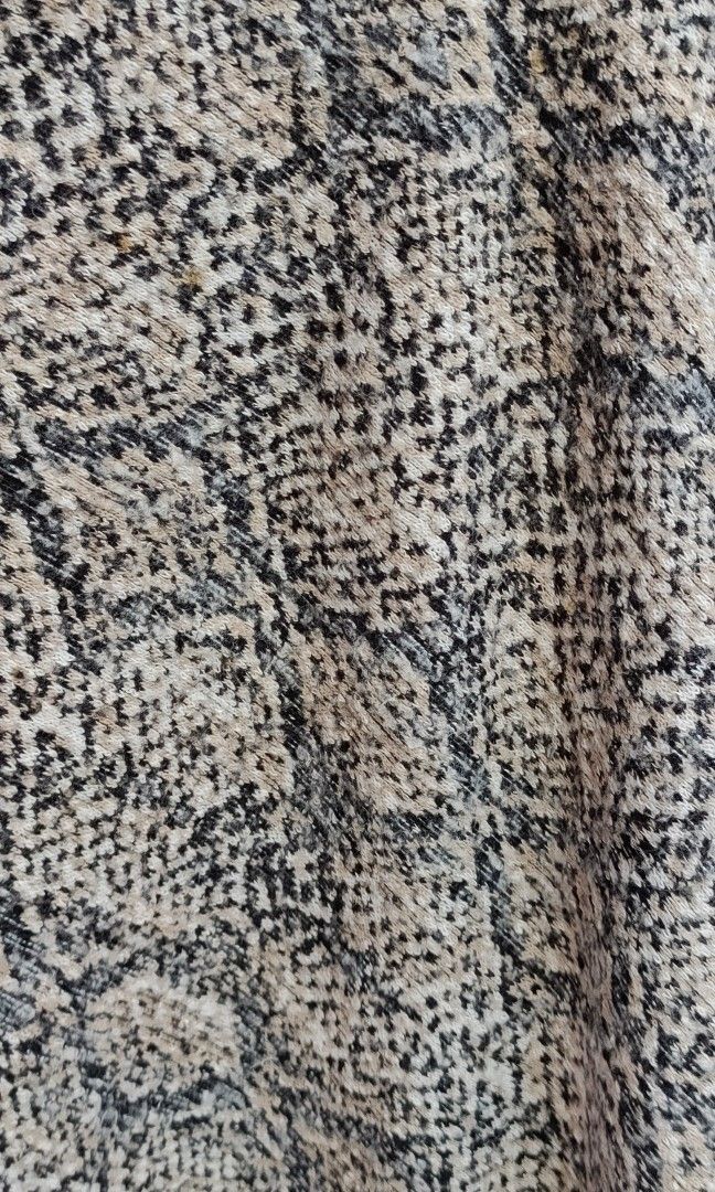 Zara Python Print Midi Skirt, Women's Fashion, Bottoms, Skirts on Carousell