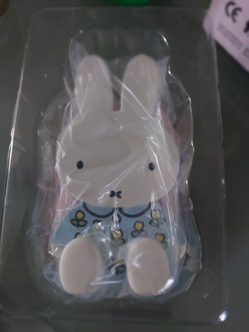 7E Miffy stand, Hobbies & Toys, Memorabilia & Collectibles, Fan ...