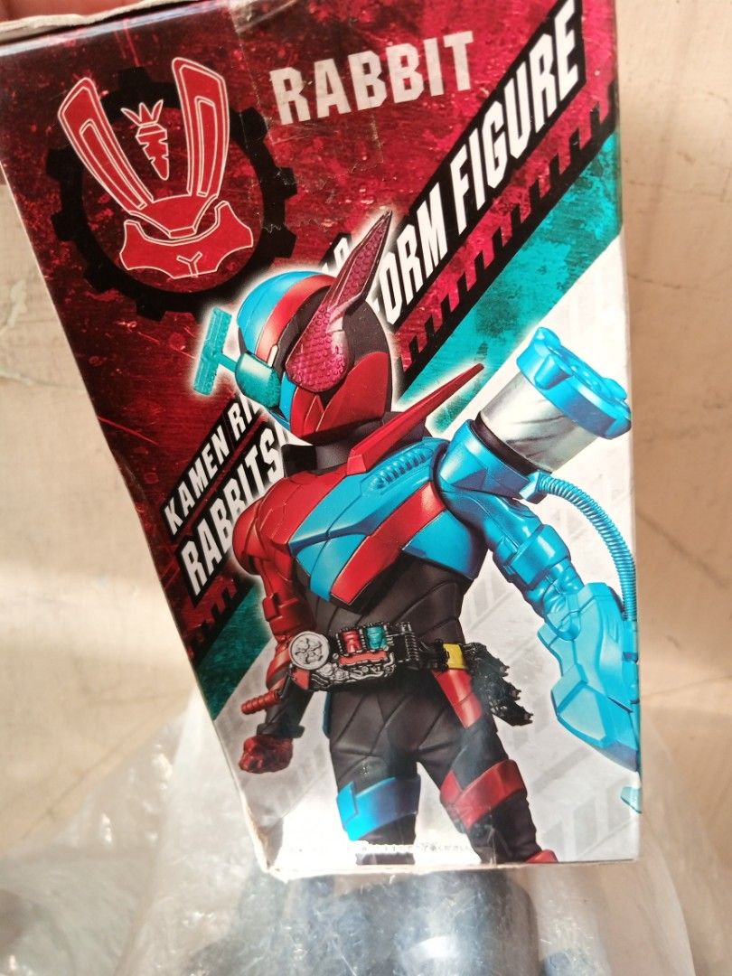 Action figure kamen rider rabbits banpresto craneking, Toys ...