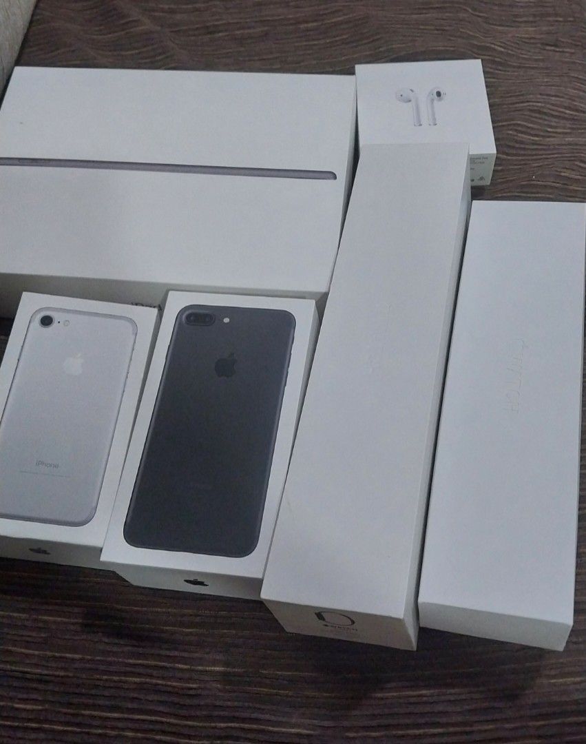 Assorted Empty Apple Boxes with manuals (Old Model), Hobbies & Toys ...