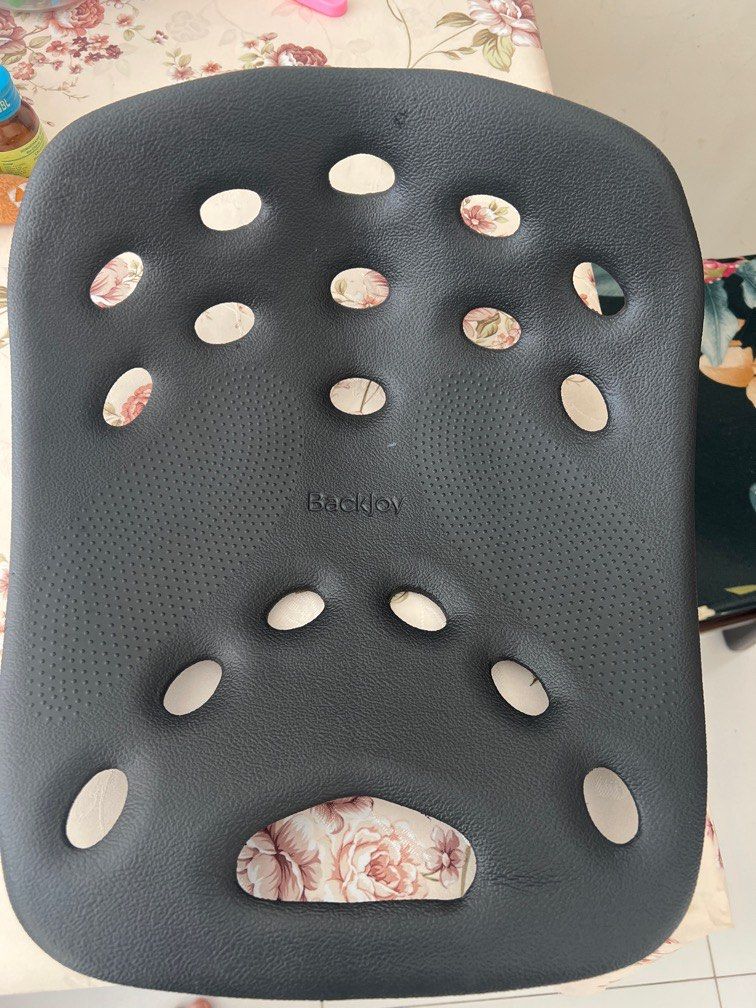 Backjoy seat, Health & Nutrition, Braces, Support & Protection on Carousell