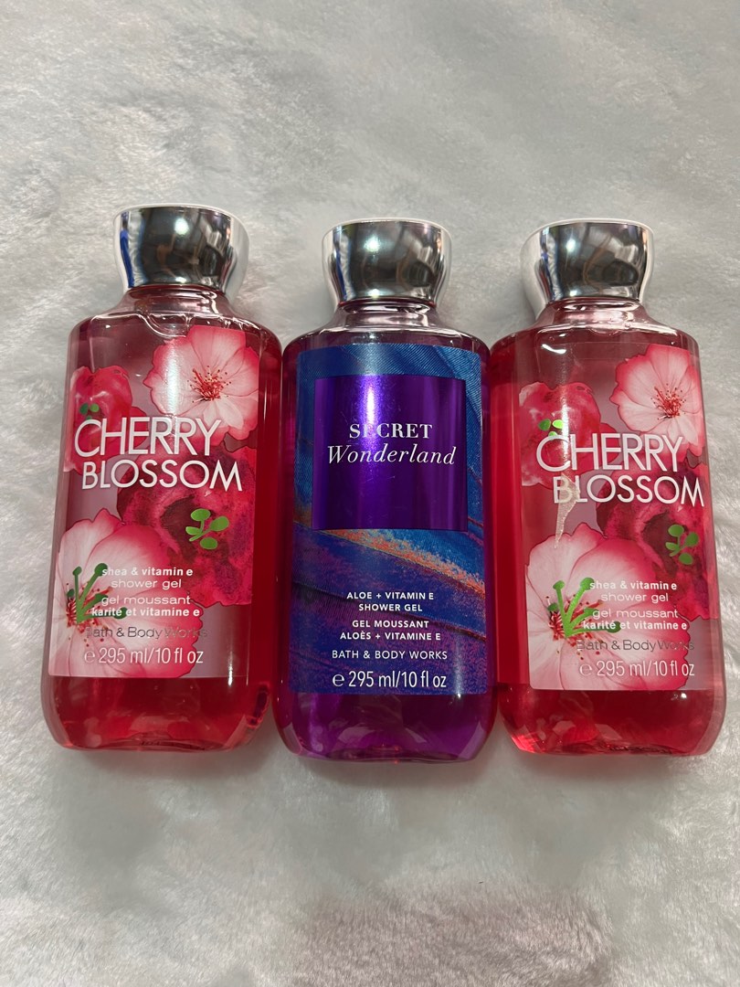 Bbw shower gel, Beauty & Personal Care, Bath & Body, Bath on Carousell