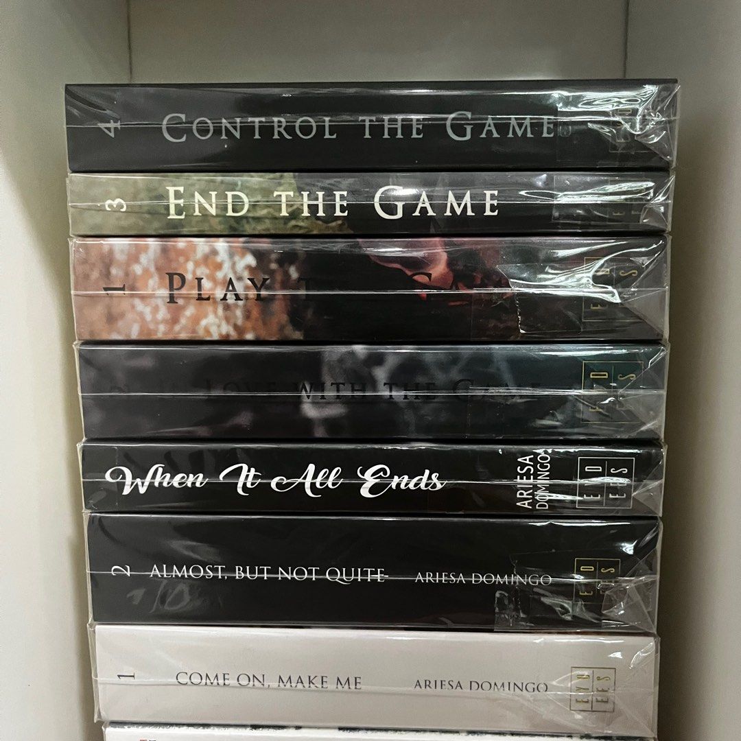 Beeyotch (Ariesa Domingo) Book Collection, Hobbies & Toys, Books ...