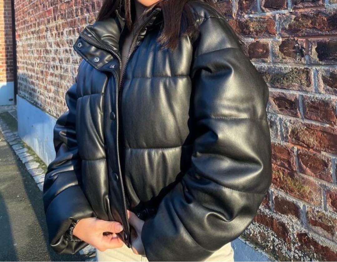 Black Hooded Puffer Coat Jacket (leather type), Women's Fashion, Coats ...