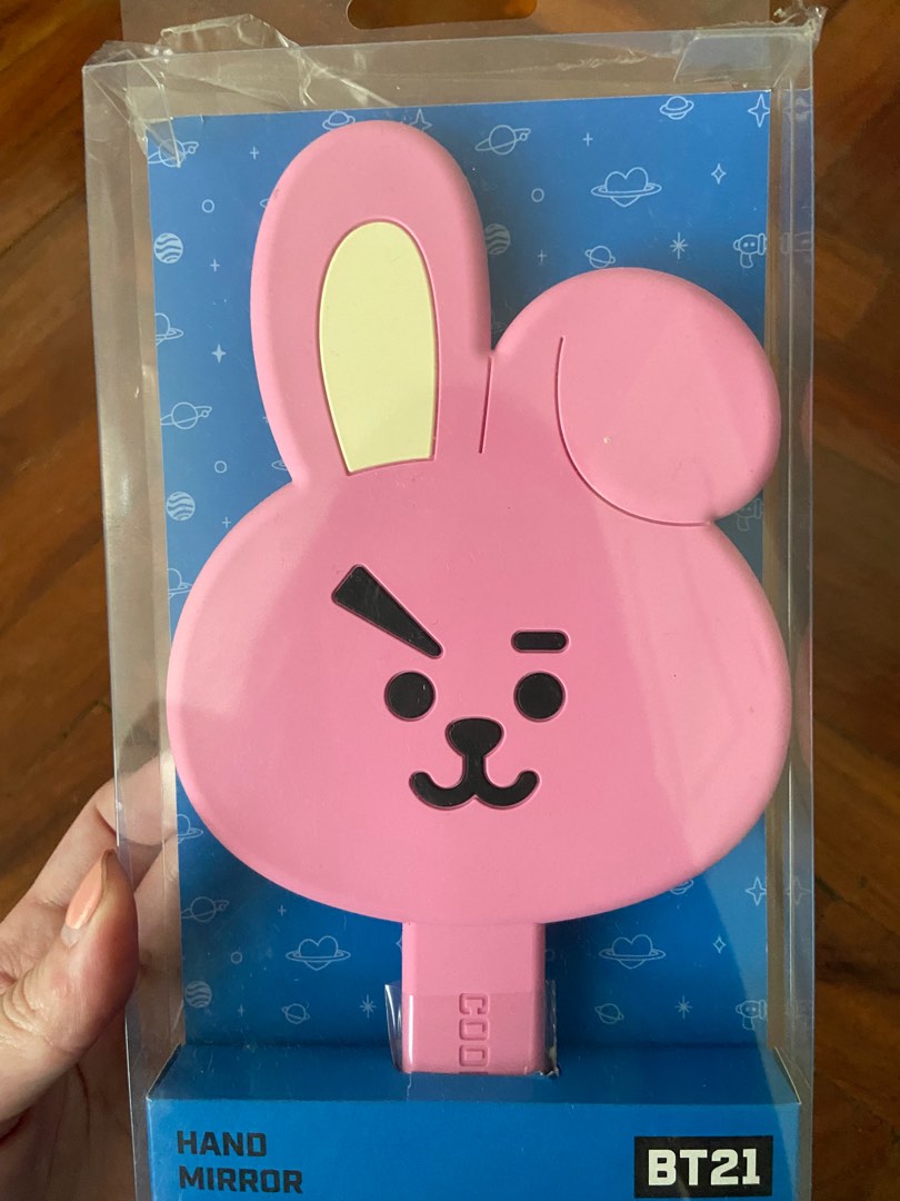 BTS BT21 Cooky Hand Mirror, Hobbies & Toys, Memorabilia & Collectibles, K-Wave on Carousell