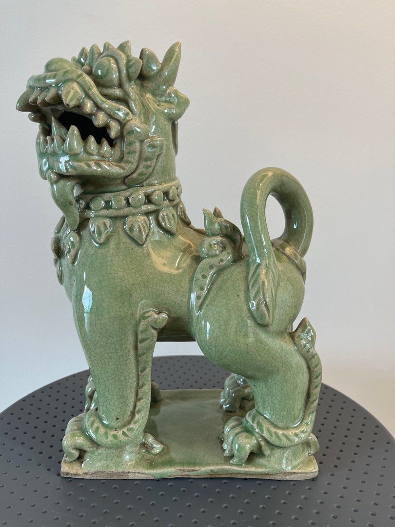 Celadon Foo Lion Foo Dogs Porcelain, Hobbies & Toys, Memorabilia ...
