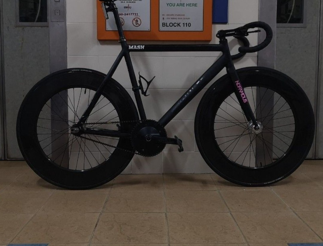 Cinelli Mash Bolt ac 1.0 (sprinter bike super fast), Sports Equipment ...