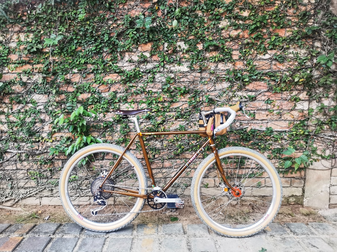 Crust Bikes - Lightning Bolt, Sports Equipment, Bicycles & Parts ...