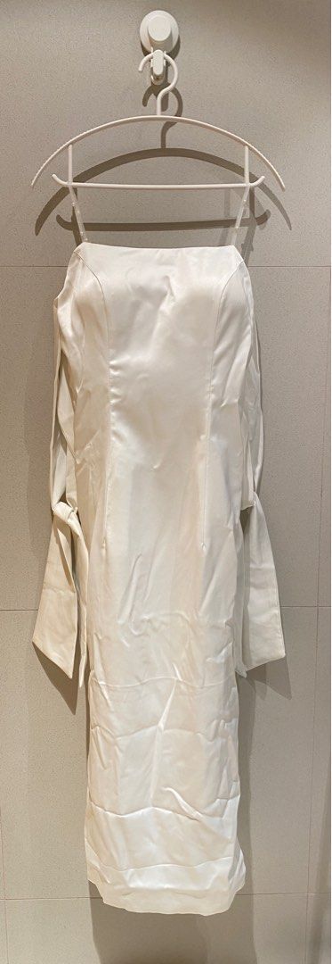 Customised ROM / wedding dress in white, Women's Fashion, Dresses ...