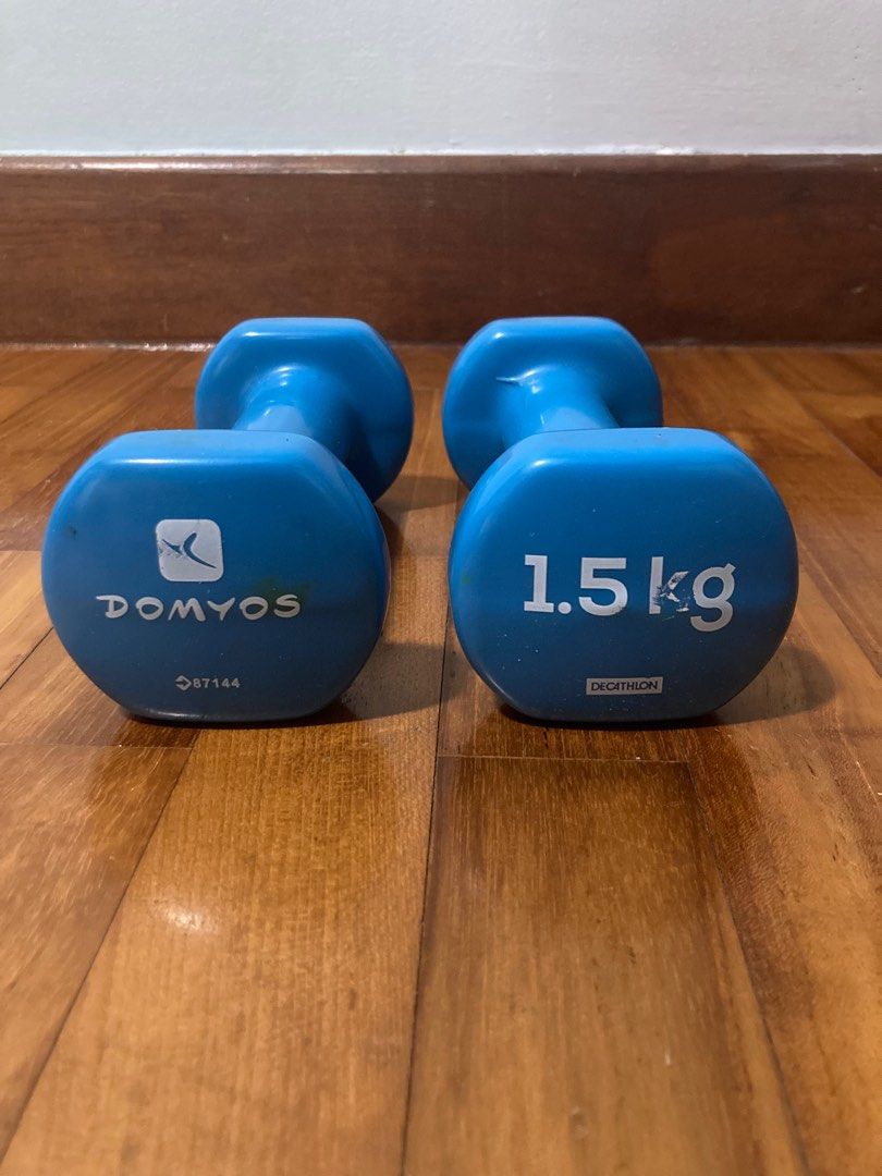 Decathlon 1.5kg Domyos Dumbbells, Sports Equipment, Exercise & Fitness ...