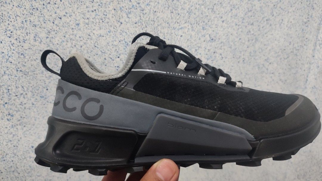 ECCO - No Box, Men's Fashion, Footwear, Casual Shoes on Carousell