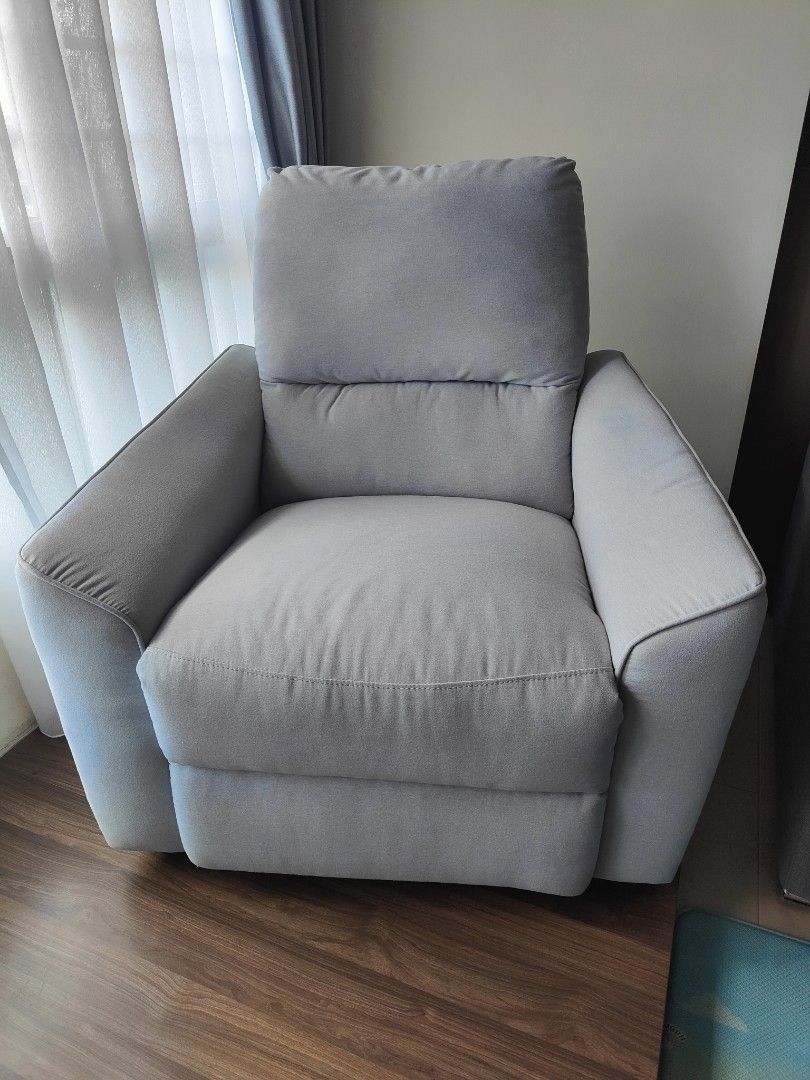 Electronic recliner Armchair, Furniture & Home Living, Furniture, Sofas ... Electronic recliner Armchair, Furniture & Home Living, Furniture, Sofas ...