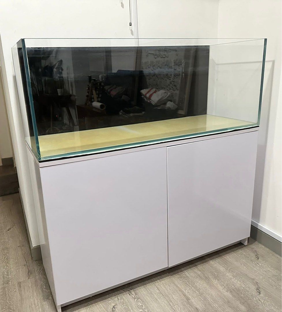 FISH TANK 120 x 45 x 45 cm (with Cabinet), Pet Supplies, Homes & Other ...