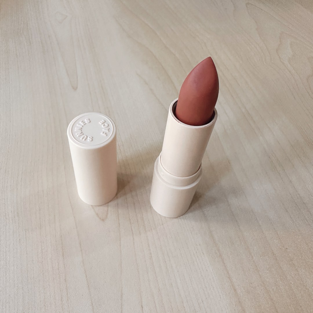Fluffmatte Femmebot, Beauty & Personal Care, Face, Makeup on Carousell