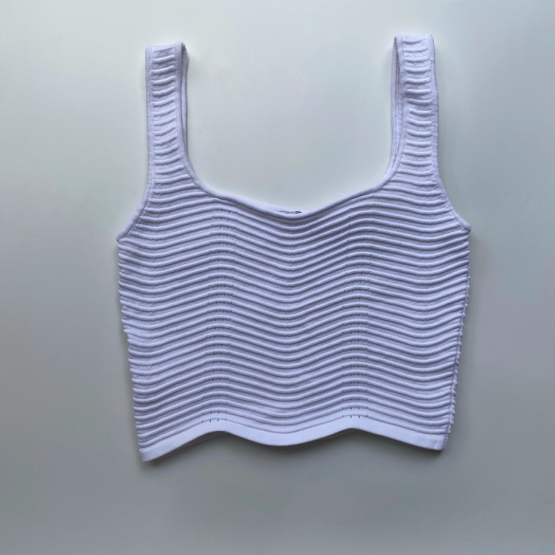 Ghanda White Tank Top, Women's Fashion, Tops, Sleeveless on Carousell