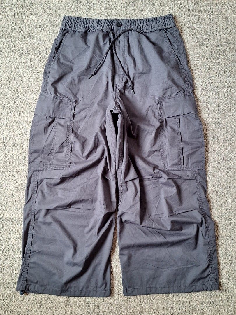 GU - Parachute Cargo Pants / Balloon Cargo Pants, Men's Fashion, Bottoms, Joggers on Carousell