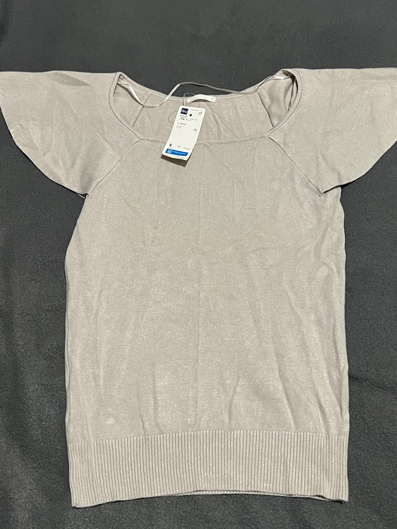 GU Cute Top, Women's Fashion, Tops, Blouses on Carousell