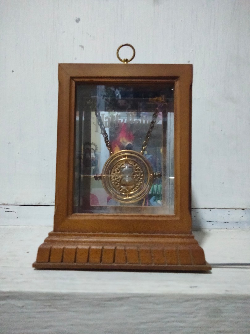 Harry Potter Time Turner, Hobbies & Toys, Memorabilia & Collectibles ...