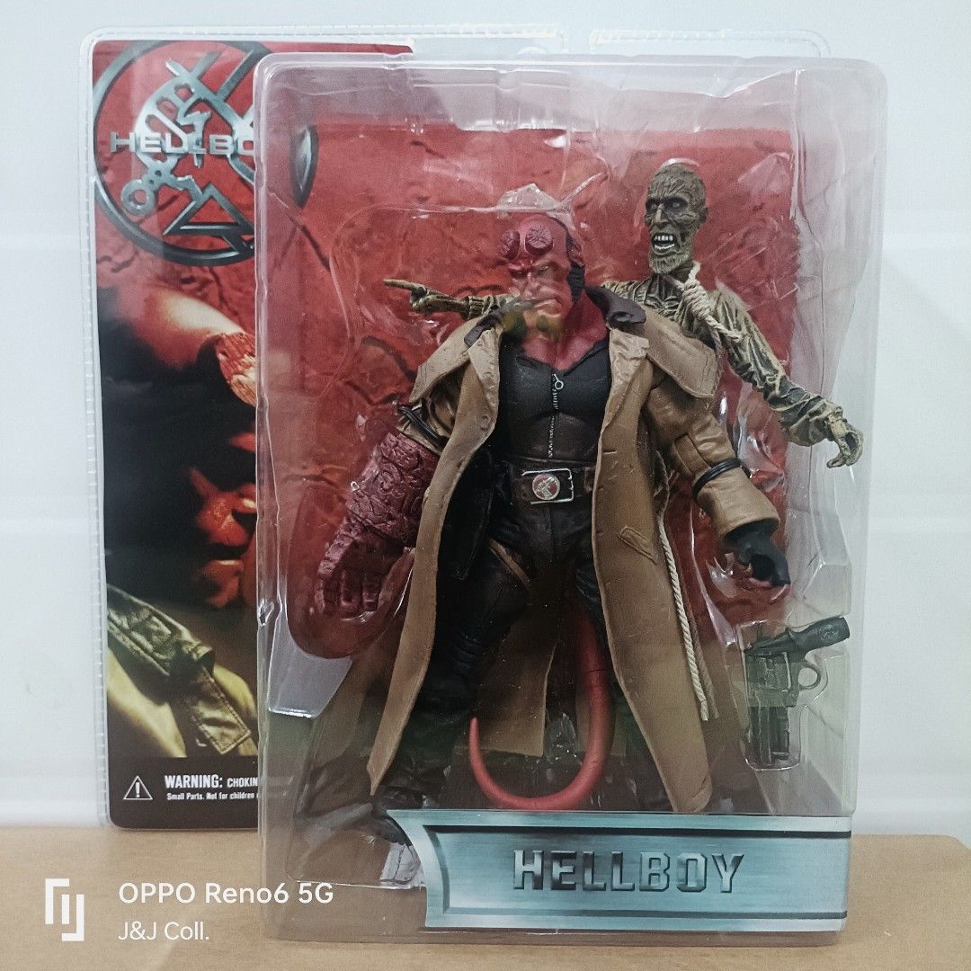 Hellboy Action Figure by MEZCO (MOSC White Clamshell, Very Mint ...