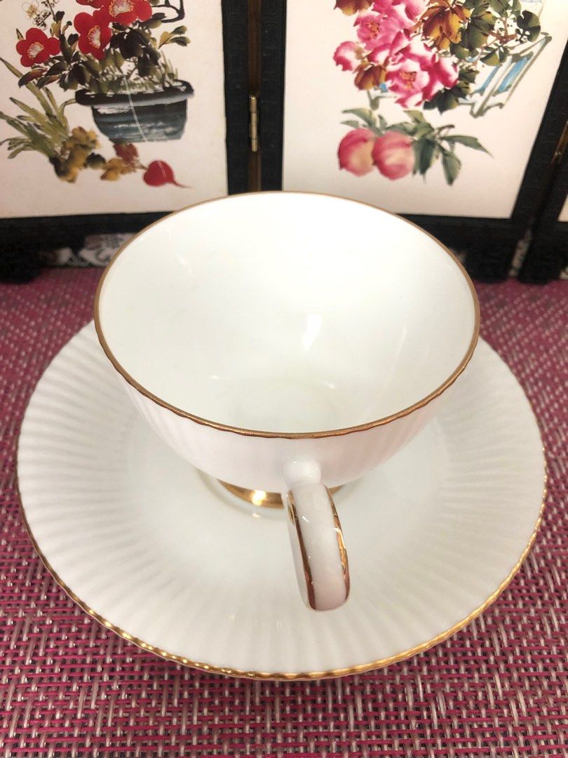 Hoya Japan beautiful and elegant porcelain tea cup and saucer with gold ...