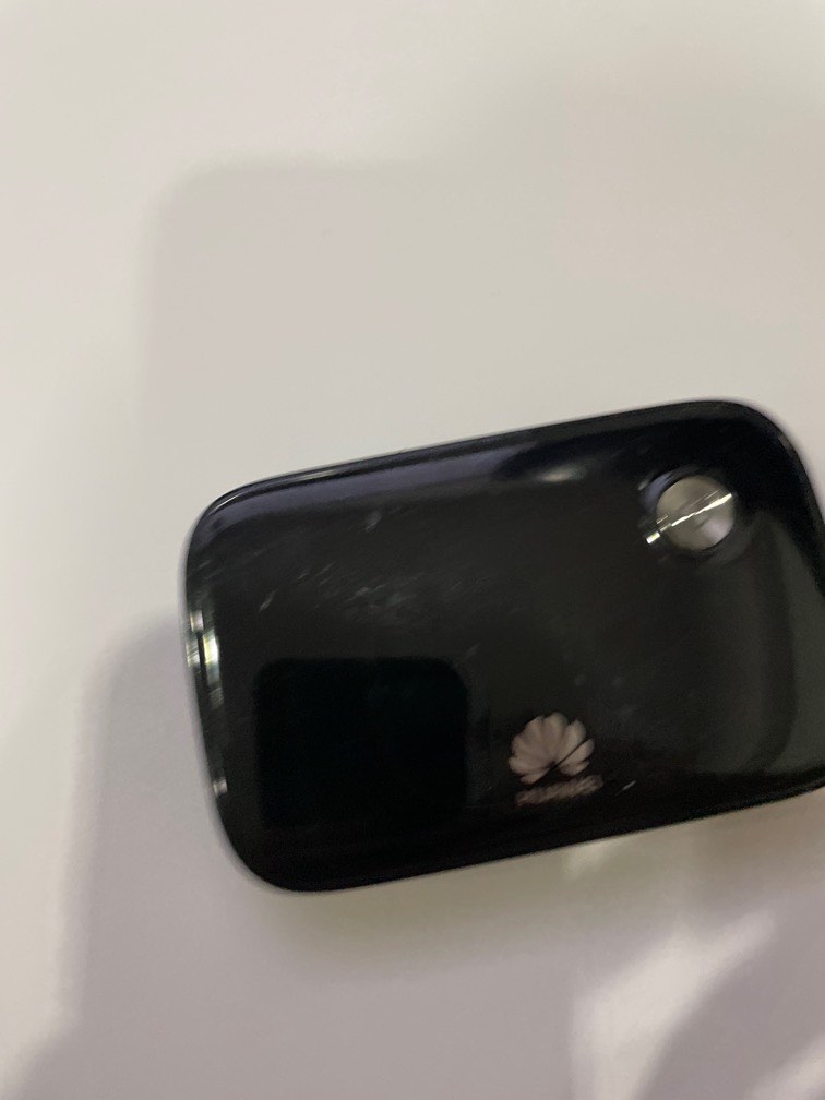Huawei mobile wifi router E5776s-32, Mobile Phones & Gadgets, Mobile ...