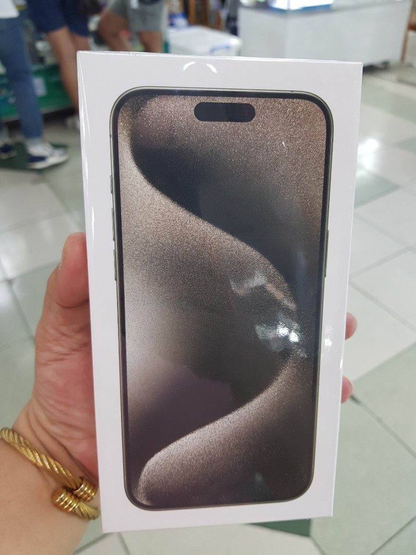 Iphone 15 promax natural titanium 256gb brandnew, Mobile Phones ...