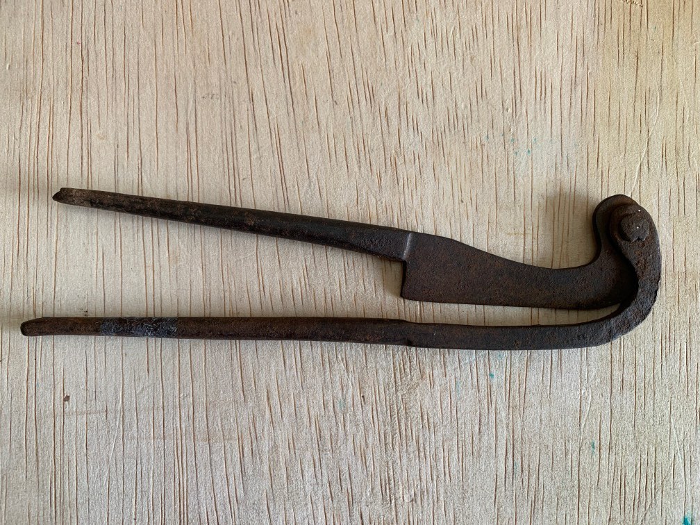 Antik Kacip Pinang no 27, Hobbies & Toys, Collectibles & Memorabilia ...