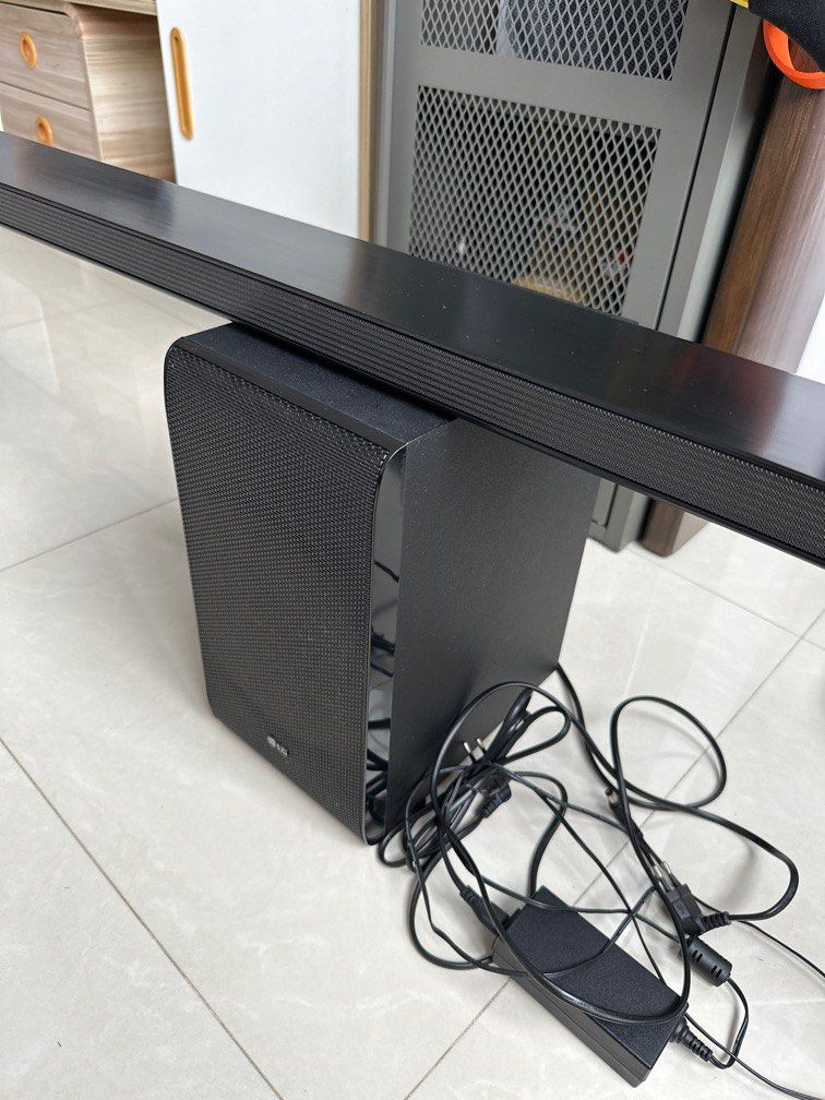 LG SJ8 Soundbar with Subwoofer, Audio, Soundbars, Speakers & Amplifiers ...