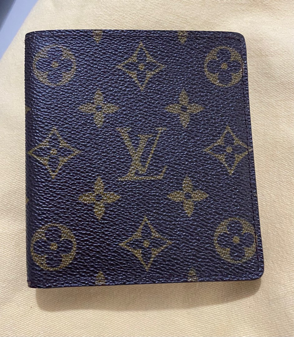 LV Mono Bifold Cards Wallet, Luxury, Bags & Wallets on Carousell