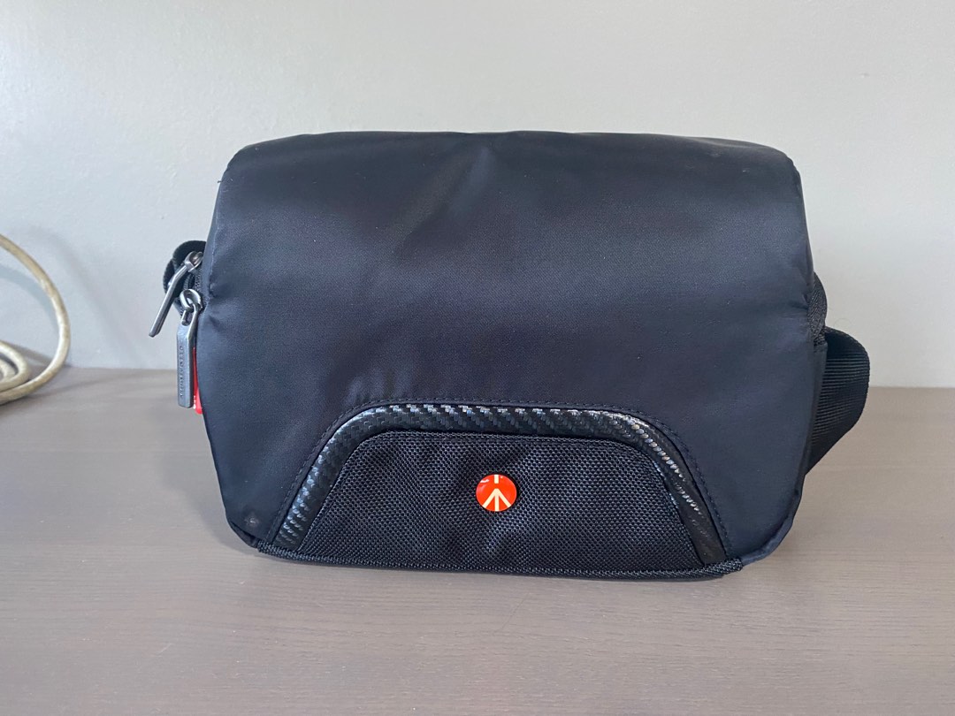 Manfrotto Compact Camera bag, Photography, Photography Accessories ...