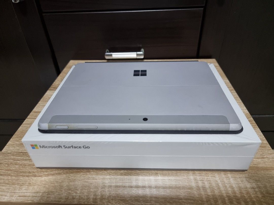 Microsoft Surface Go 1st Gen (8/128GB), Computers & Tech, Laptops ...
