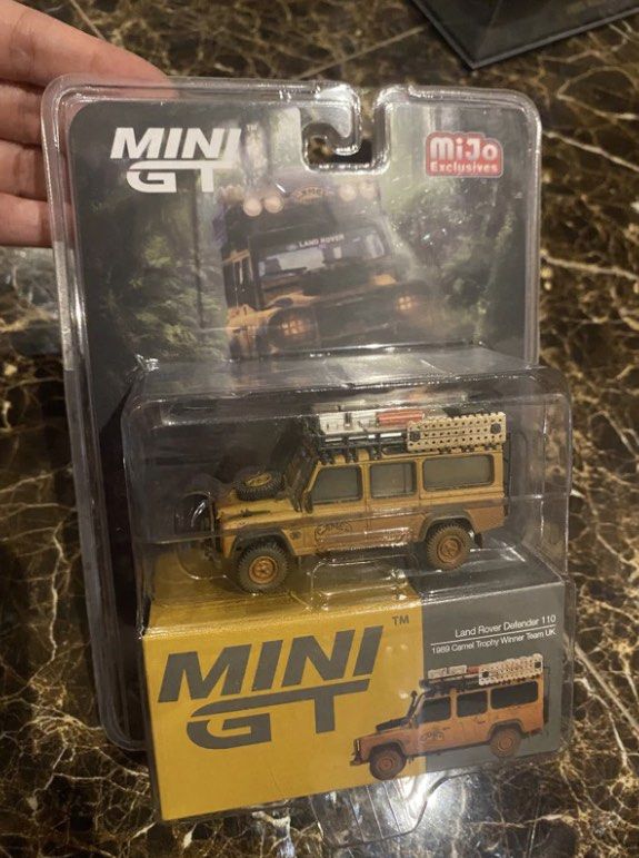 MINI GT LAND ROVER DEFENDER 110, Toys & Collectibles, Mainan di Carousell